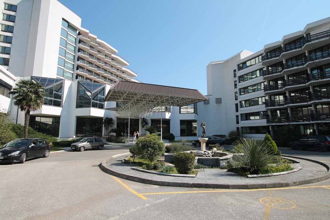 Hotel HOTEL DR. SIMO MILOSEVIC Czarnogóra Herceg Novi | opinie, ceny Hotel HOTEL DR. SIMO MILOSEVIC Czarnogóra Herceg Novi | opinie, ceny